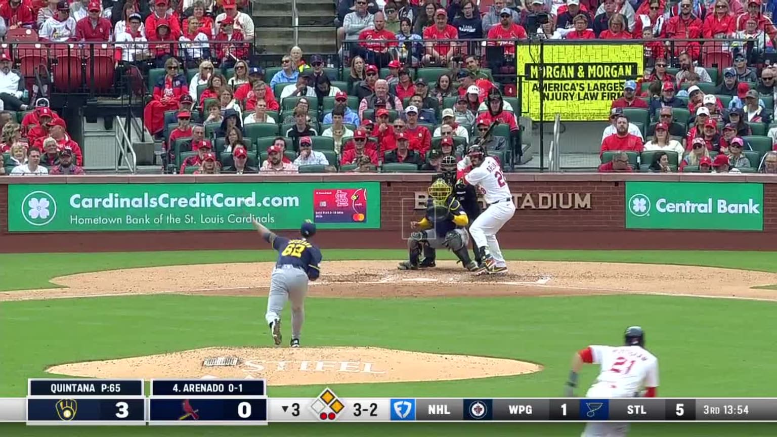 Nolan Arenado called out on strikes. | 04/27/2025 | MLB.com