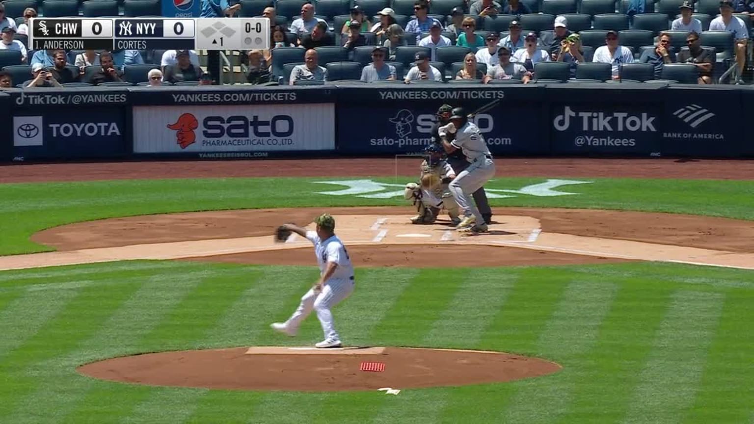 Nestor Cortes Ball to Tim Anderson | 05/21/2022 | Houston Astros