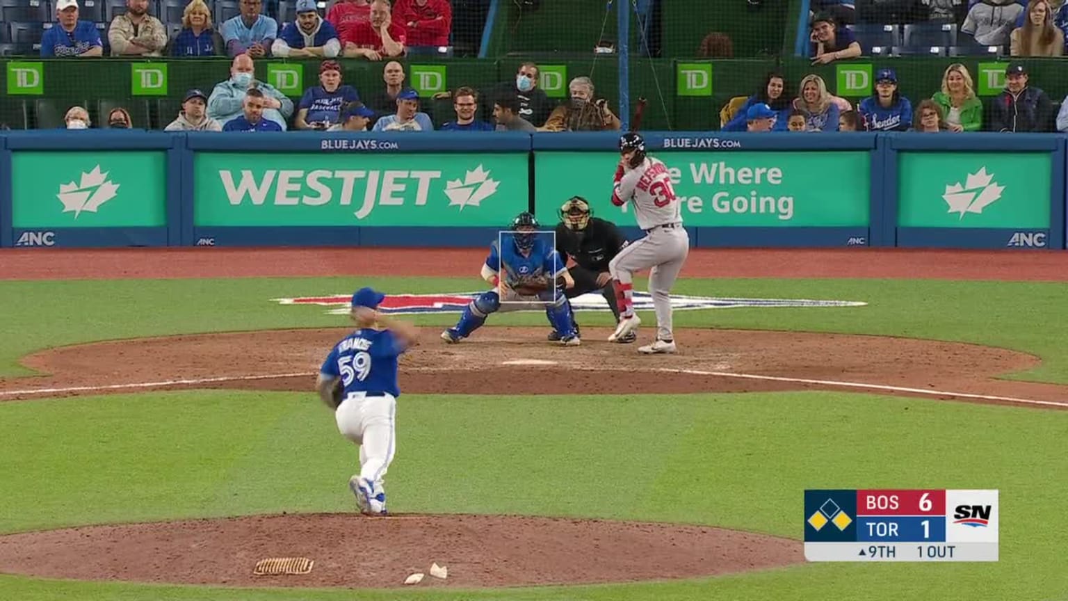 Bowden Francis Foul to Rob Refsnyder | 27/04/2022 | Los D-Backs de Arizona