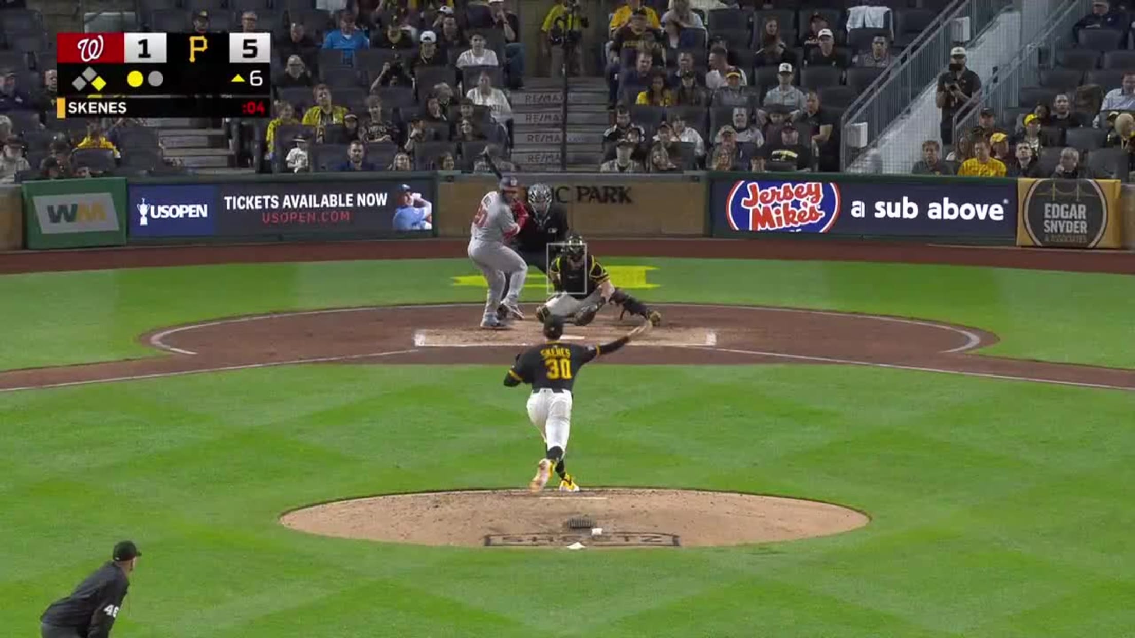 andrew mccutchen diving catch