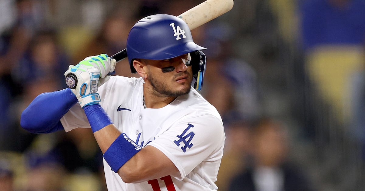 Miguel Rojas Stats and Highlights - MLB Player Stories