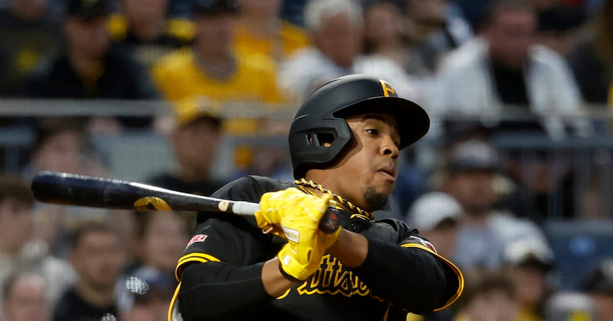 Enmanuel Valdez Stats and Highlights - MLB Player Stories