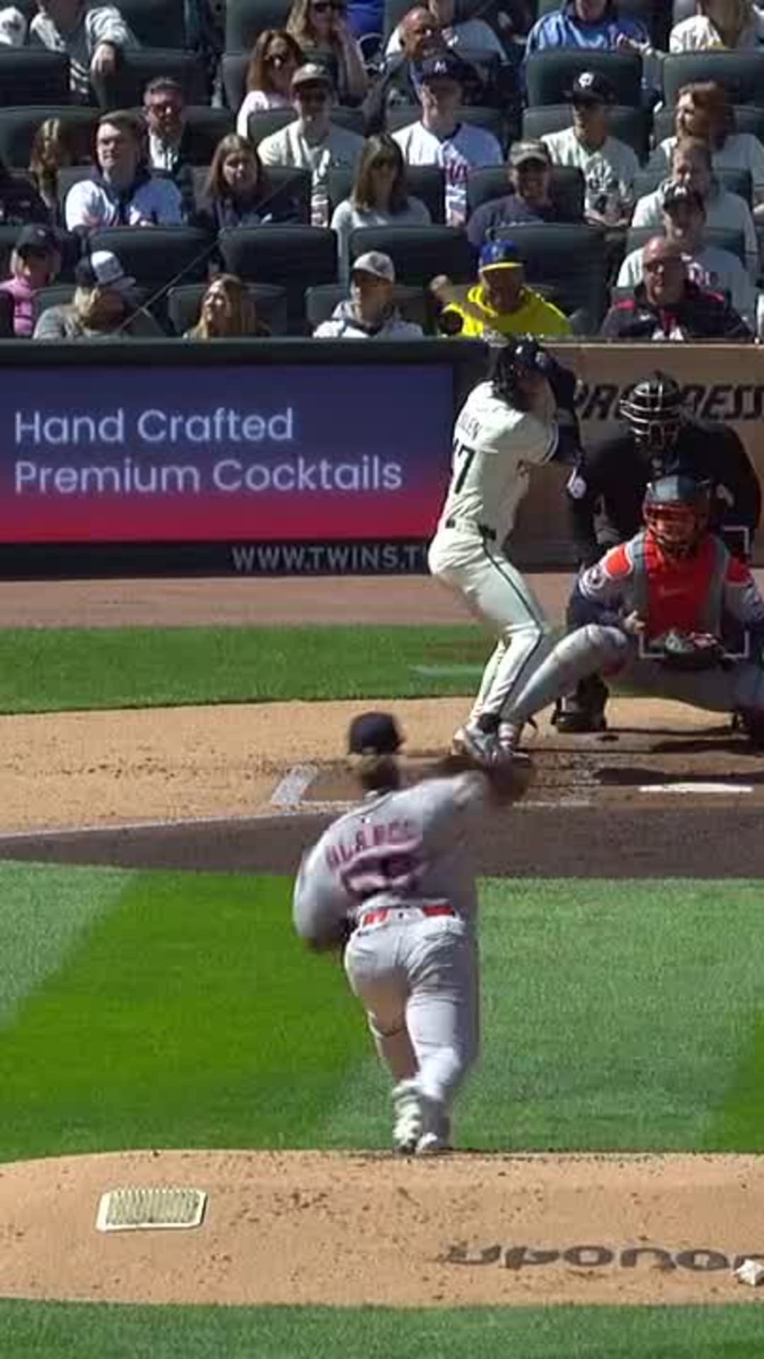 jose altuve errors 2024