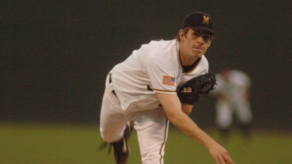 Aaron Crow - 2008 Golden Spikes Award Finalist | USA Baseball